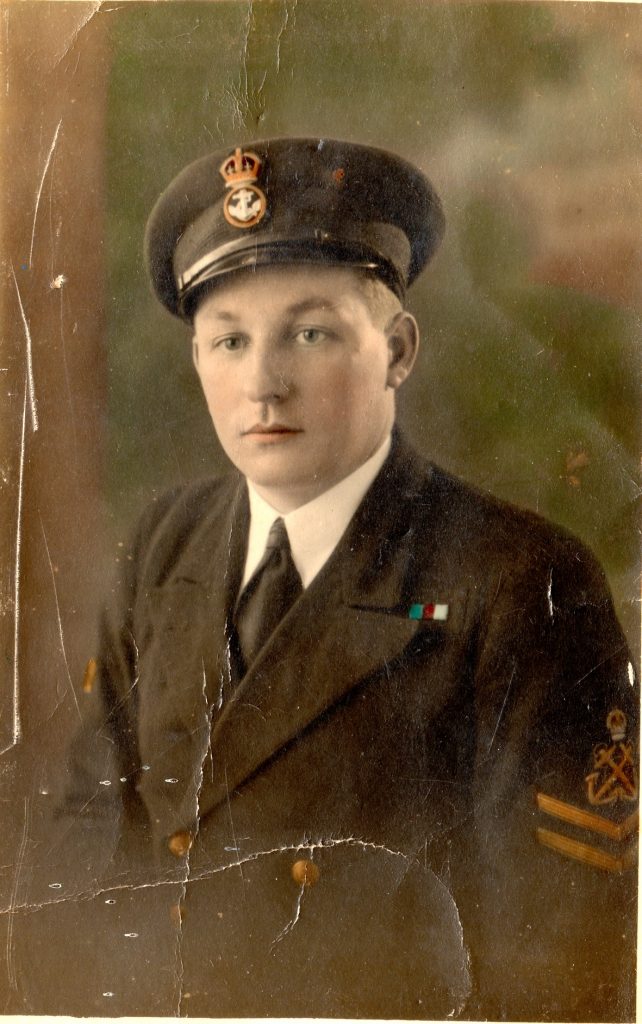 Lowe, GH (Gordon) – HMS Dunedin Society